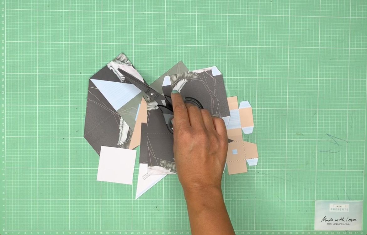 DIY Explosionsbox Vorlage mit verschiedenen Texten - mini-presents Blog